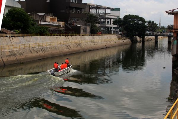 Naga River, bagsak sa ilang parameters ng DENR; CENRO, may panawagan sa ...