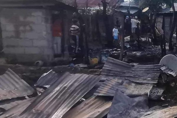Ilang kabahayan, natupok ng apoy sa San Andres, Quezon | BRIGADA BALITA