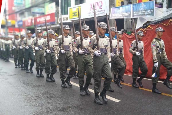 59 kalahok, nagtagisan sa 14th Bicol Regional Military Parade ...
