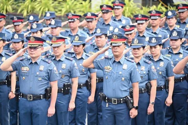 Mga pulis na may kaanak sa eleksyon, ililipat ng assignment | BRIGADA ...