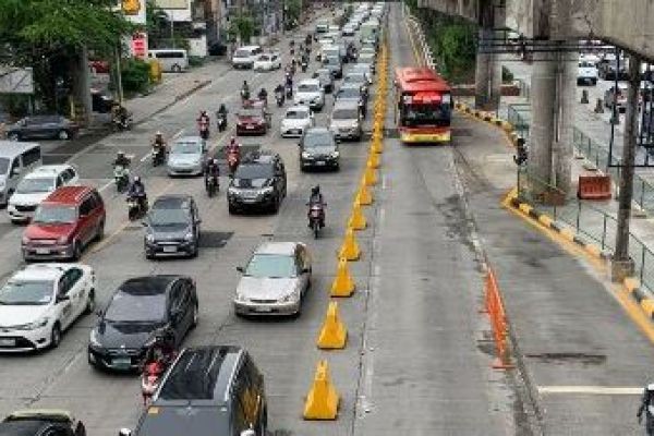 Gov't officials na ilegal na dumadaan sa EDSA Busway, dumadami - DOTr ... Gov't officials na ilegal na dumadaan sa EDSA Busway, dumadami - DOTr ...