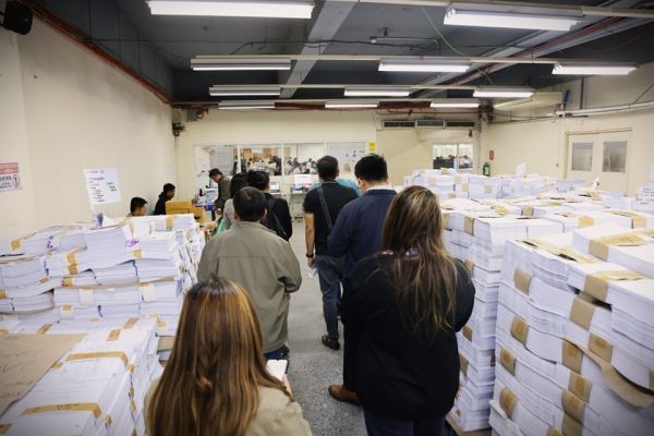 Mga naimprentang balota para sa Eleksyon, nasa 76% na | BRIGADA BALITA