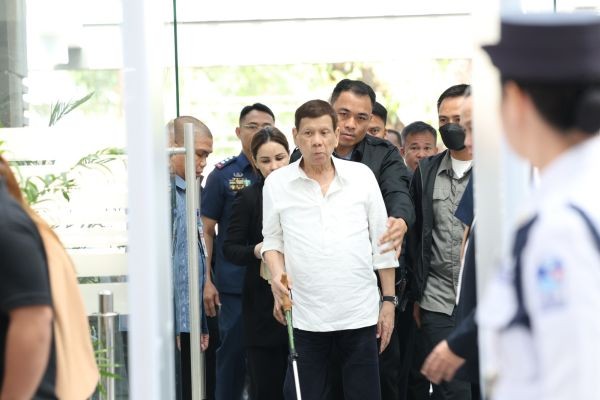 Kampo ni Duterte, bigong makakuha ng TRO mula sa Korte Suprema | BRIGADA BALITA