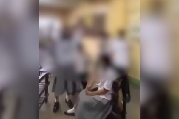 DepEd, paiimbestigahan na ang viral na alleged bullying incident sa ... DepEd, paiimbestigahan na ang viral na alleged bullying incident sa ...