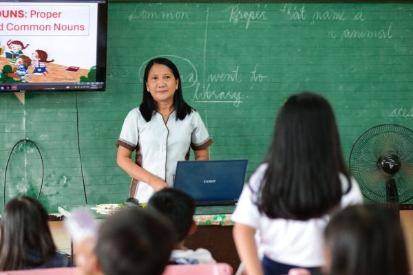 Pag-apruba sa dagdag na 16K teaching position, layong palakasin ang ...