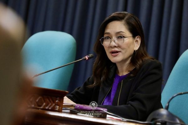Sen. Risa Hontiveros, pinabulaanan ang mga alegasyong binayaran niya ang mga tumestigo sa ...
