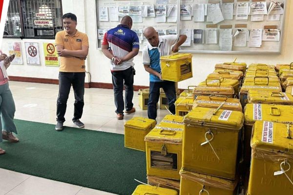 Inventory sa mga Yellow Metal Ballot Box, sinimulan na sa Partido Area ...
