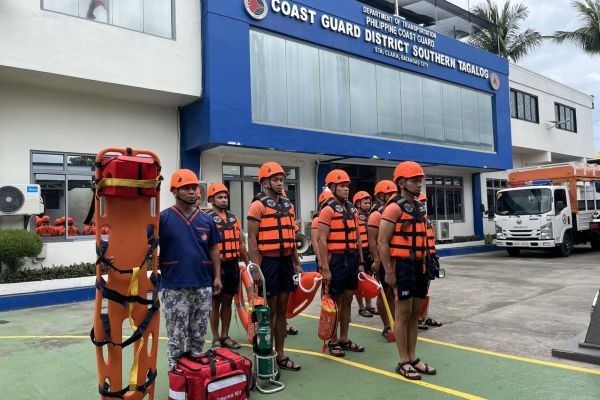 Deployable Response Group ng Coast Guard District Southern Tagalog ...