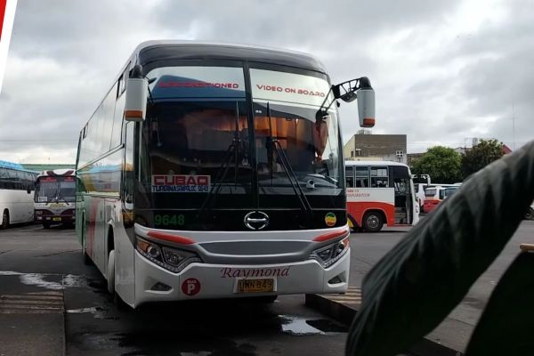 Biyahe ng mga buses sa Bicol Central Station, regular kahit patuloy ang ...