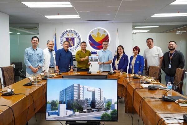 DepEd Sec. Angara at mga LGU, nagkaisang kumilos para mapabilis ang ...
