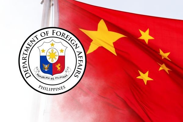 Pagdedeklara sa mga opisyal ng Chinese Embassy na persona non grata ...